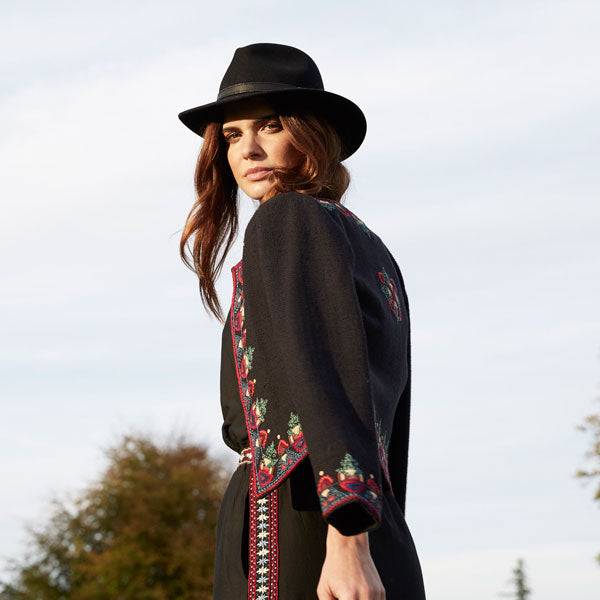 All Clothing – Dandy Brooks